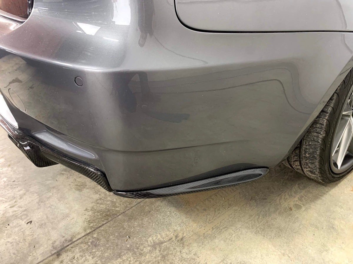 BMW E92-E93 M3 Rear Bumper Carbon Fins